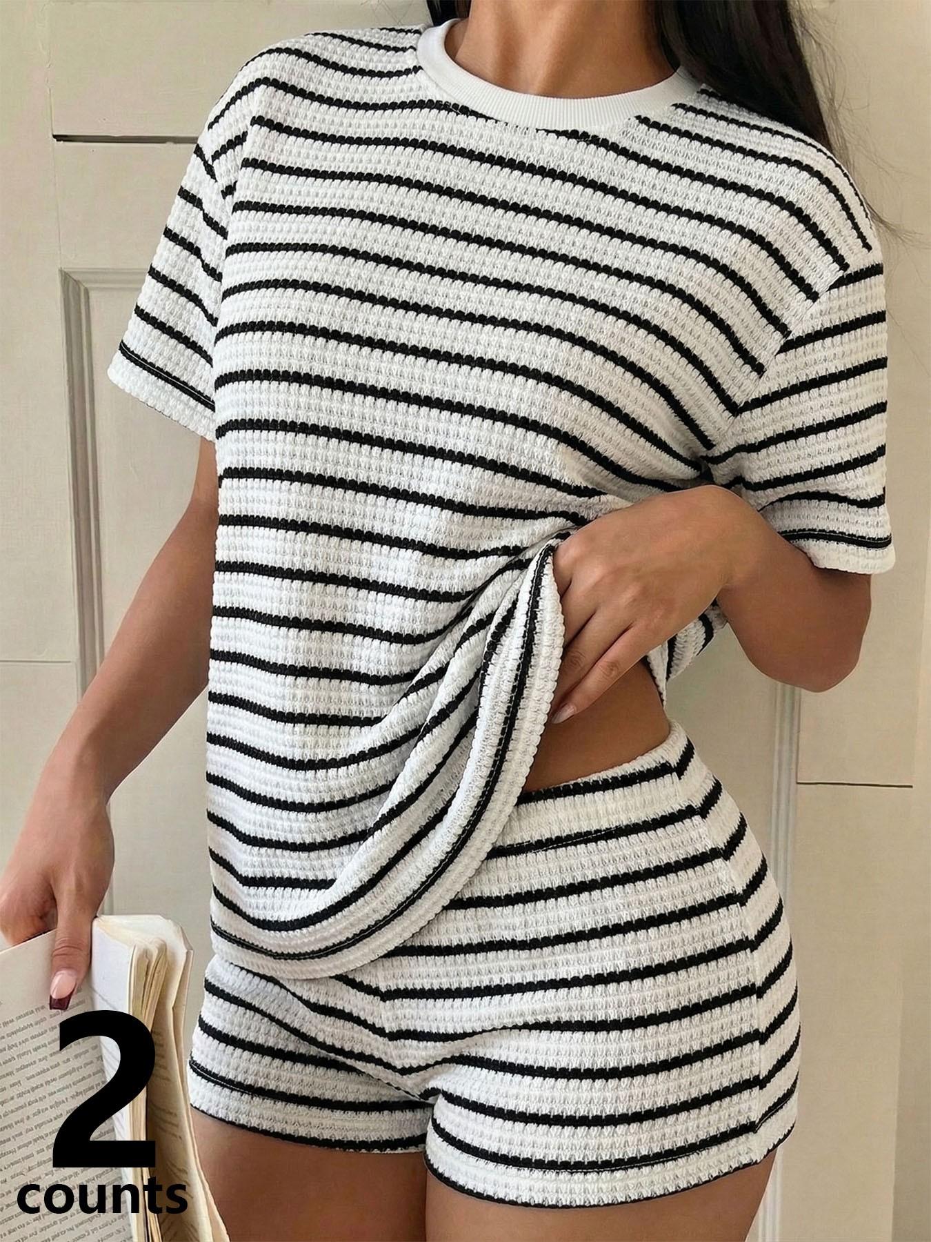 2-Piece Women's Black And White Striped Casual Set, Short Sleeve Round ...
