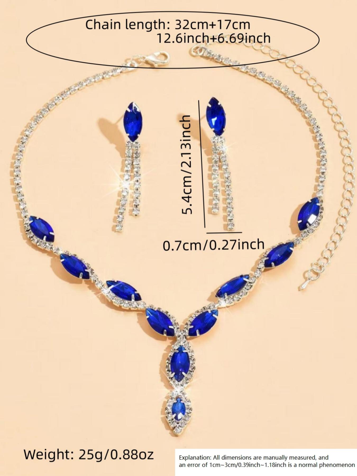 Fashionable and elegant bridal wedding jewelry set, luxurious sparkling ...