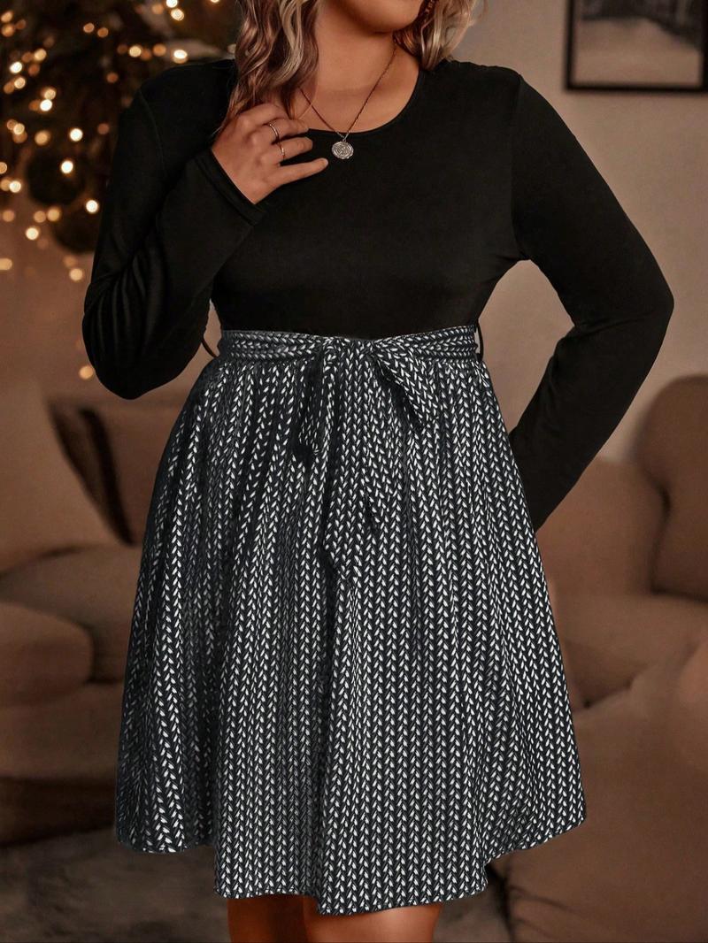 Plus Size Women's Colorblock Round Neck A-Line Dress, Elegant Long ...