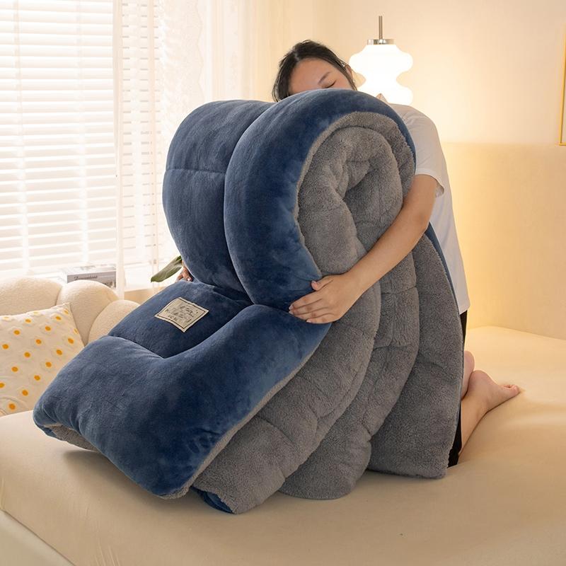 1pc Thickened Warm Splicing Quilt for Home Luxury Printed Lamb Hair ...