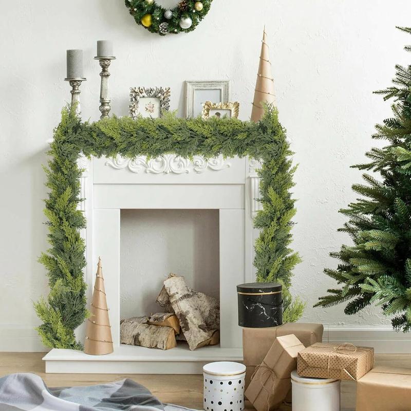 Two 6-Foot-Tall Christmas Wreaths, Realistic Pine & Artificial Cedar ...