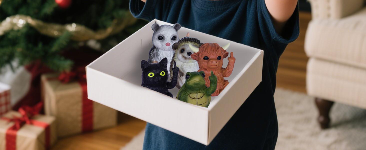 Fun Mini Middle Finger Animal Statue,Resin Middle Finger Animals Decor ...