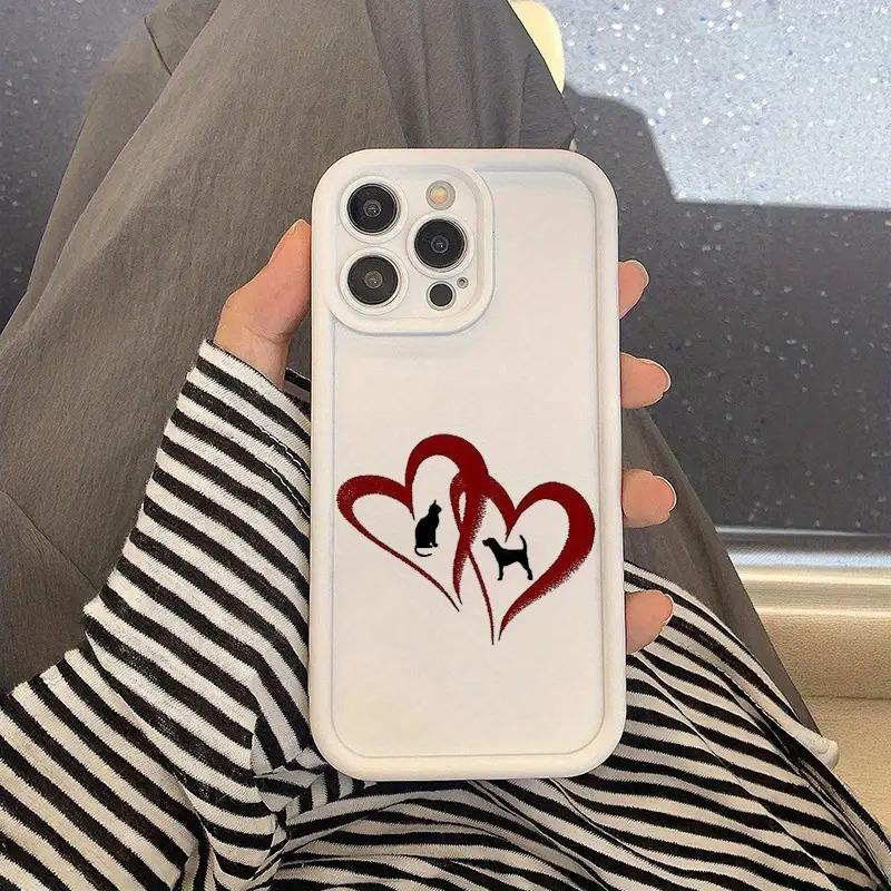 A pure white heart-shaped cat and dog pattern phone case, TPU material ...