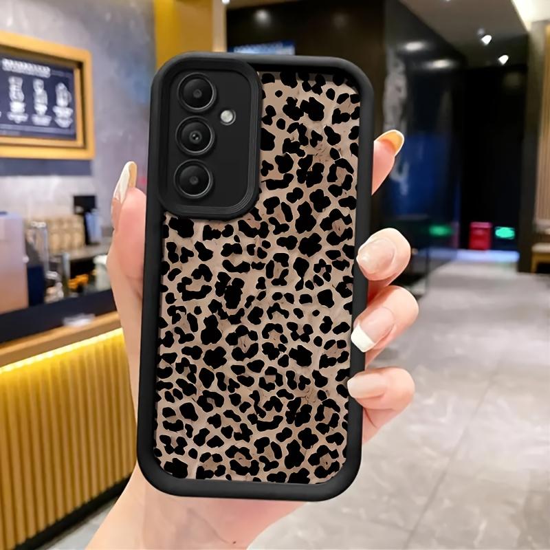 A Leopard Print Phone CaseCompatible with Galaxy S22/S23/S24/S25 Series ...