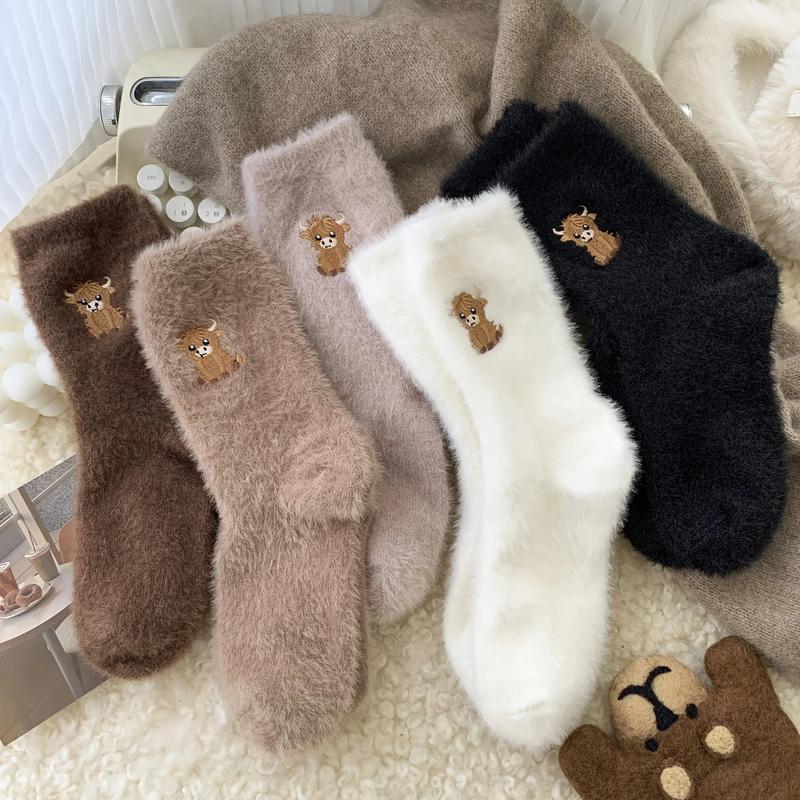 [5 Pairs Cow Socks] 5 Pairs Women's Cow Embroidered Plush Socks ...