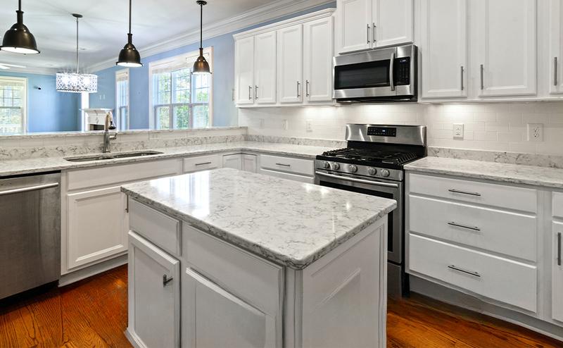 E17 LED Bulb Dimmable, 7W Microwave Over Stove Bulb, 120V 60W ...