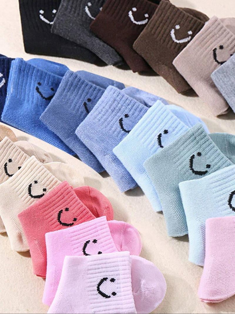 Random 20 Pairs Solid Color Cartoon Smiley Face Sports Socks ...