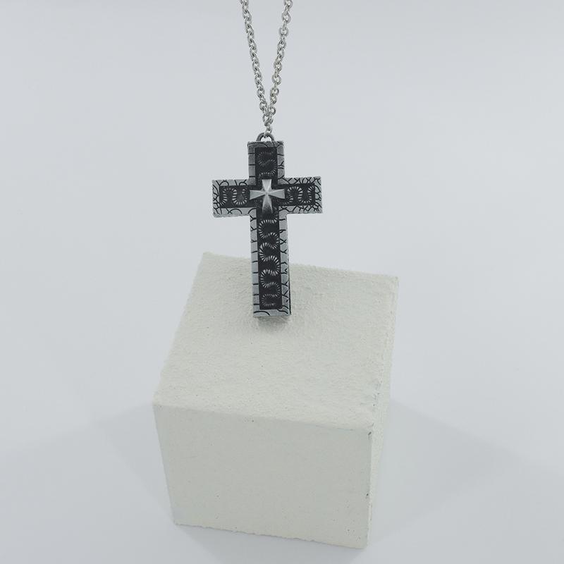 Squids Necklace Game, Cross-Shaped Necklaces with Secret Compartment ...